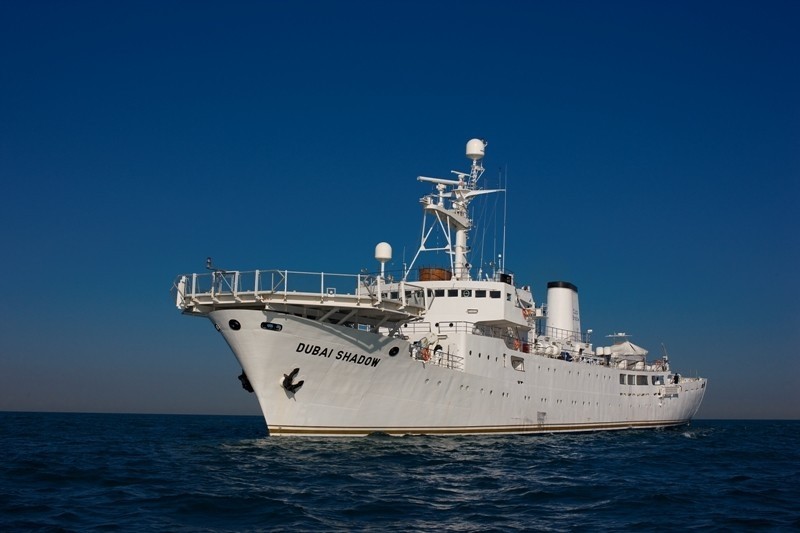 Yacht DUBAI SHADOW, Mitsubishi Heavy Industries | CHARTERWORLD Luxury ...